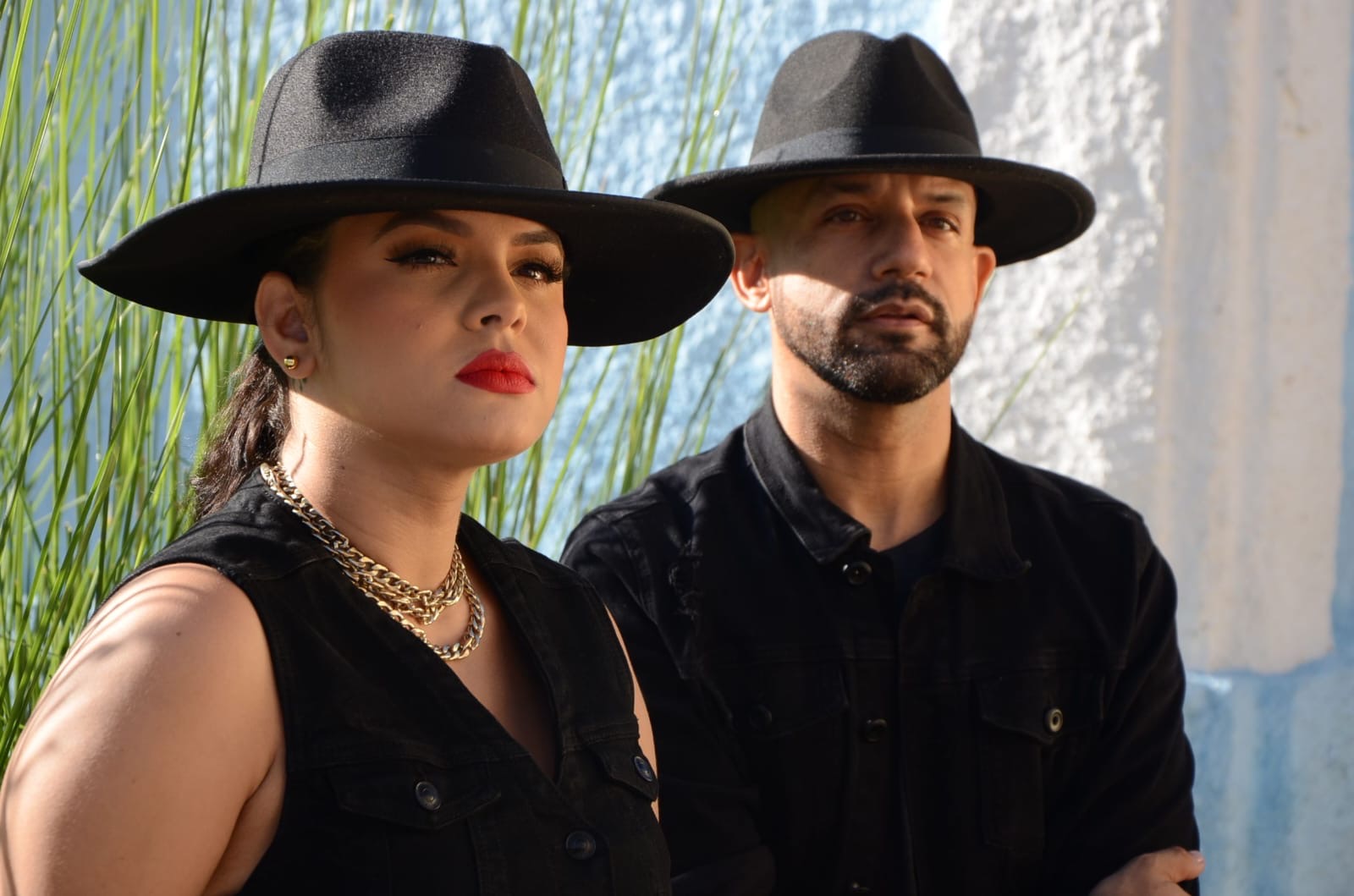 Dos talentos del Cibao unifican sus voces: Brettón y Rose Mateo lanzan ...