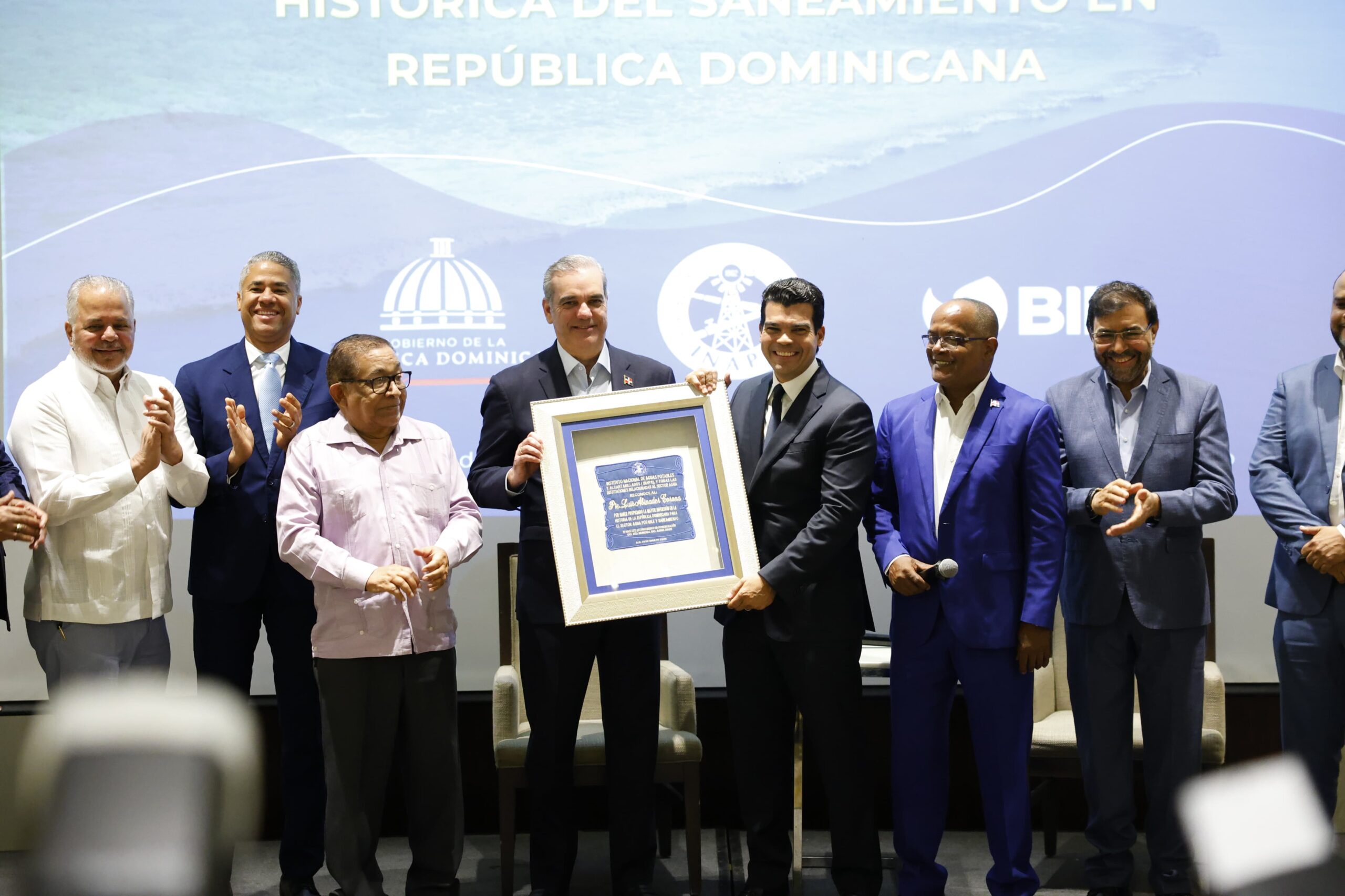 Gobierno a través de INAPA inicia mayor transformación en saneamiento ...